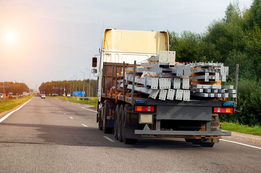 Truck Accidents Caused by Improper Loading or Cargo Shifts in Georgia